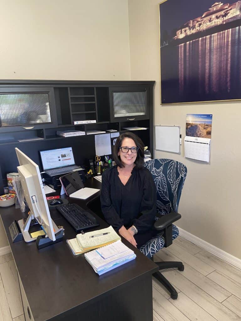 Welcome Cyndee Viator - Sabal Springs Golf & Racquet Club