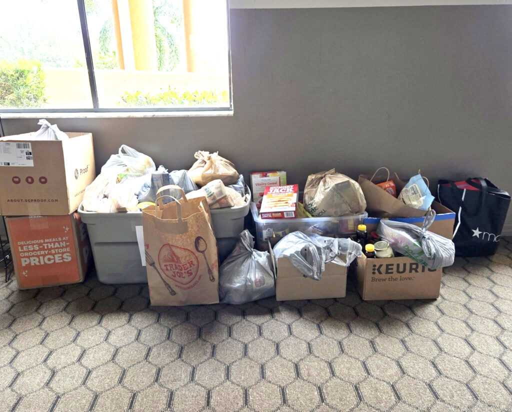 Harry Chapin Food Drive - Sabal Springs Golf & Racquet Club